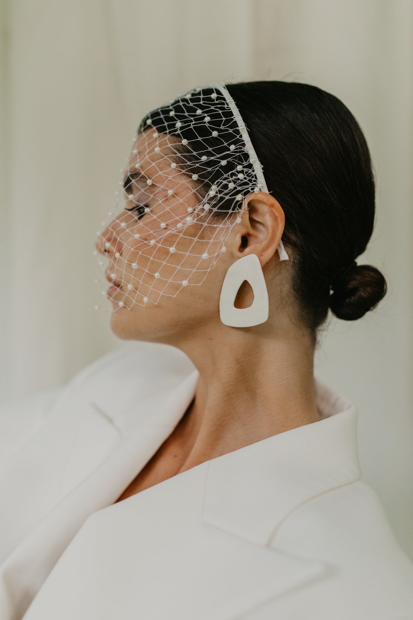 Corner stud bridal – Ellen Debie Ceramics